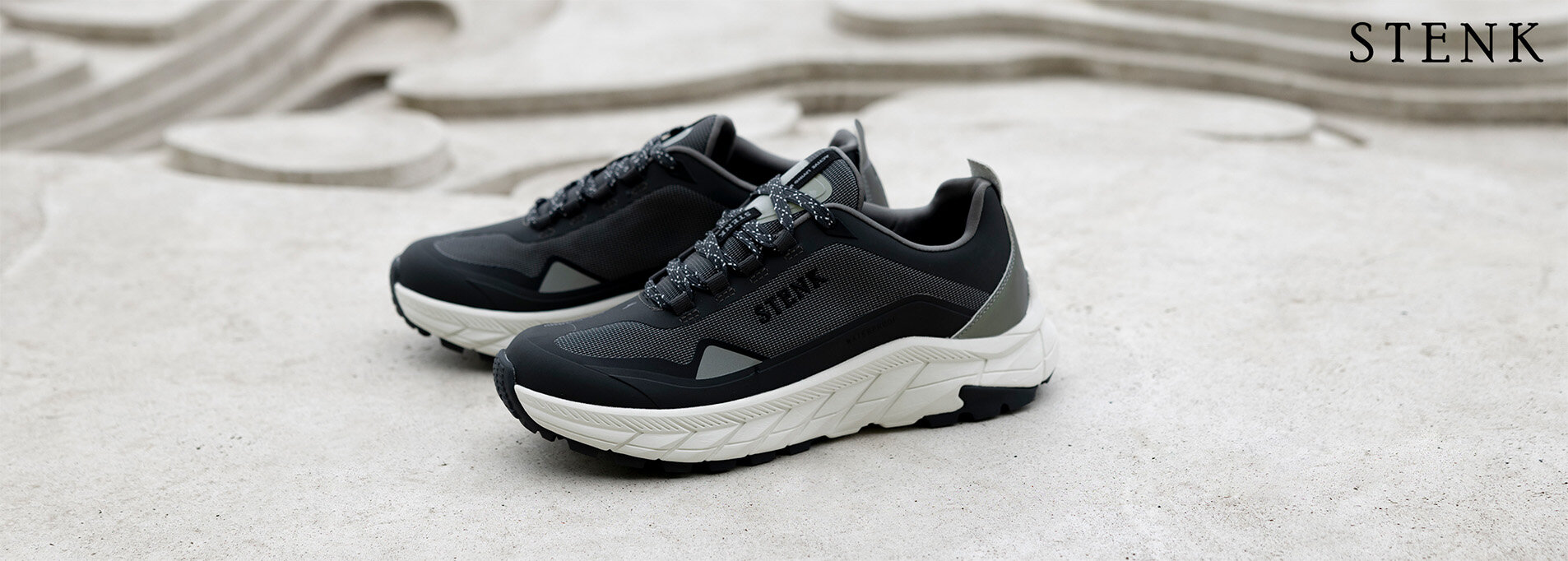 Vattentäta kläder och skor från STENK | Scorett - Scorett.se